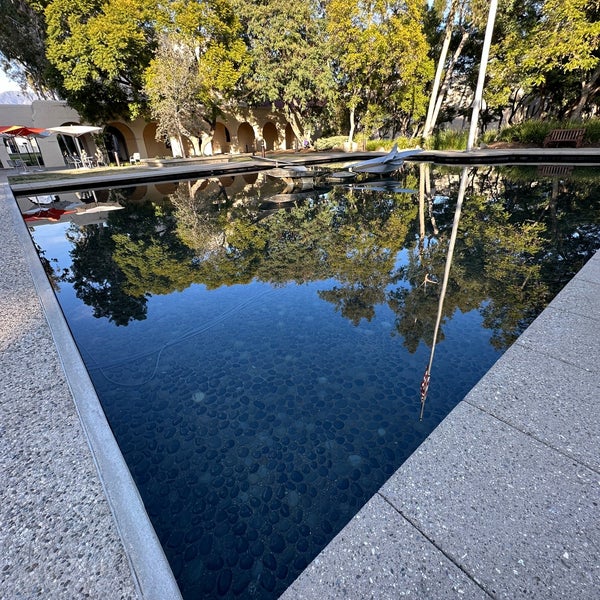 Caltech Hall - South Lake - 1200 E California Blvd