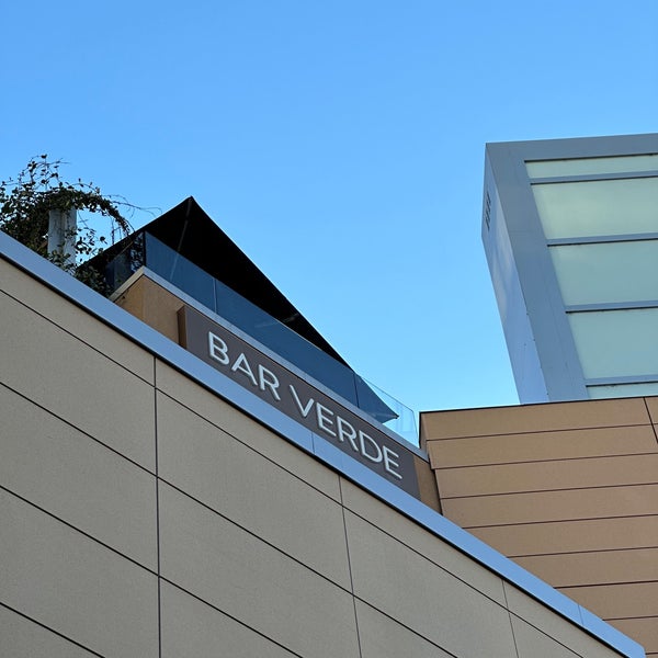 Bar Verde at Nordstrom - Café in Glendale