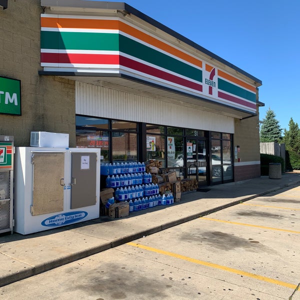 7-Eleven - 51 S Randall Rd