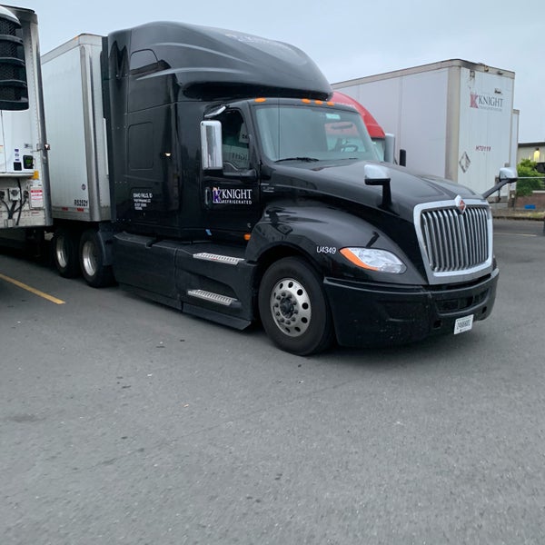 Knight Refrigerated Logo