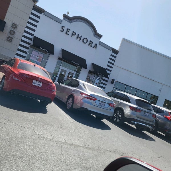 Alamo Quarry Market - Uptown Broadway - 17 tips from 2619 visitors