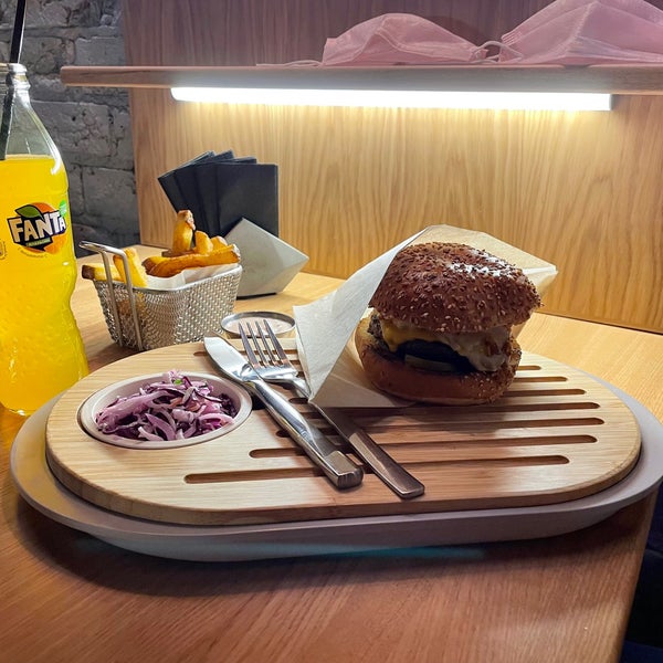Bunson’s Burger Kitchen - Burger Joint in Москва