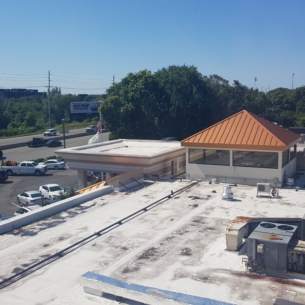 Holiday Inn Hasbrouck Heights-Meadowlands - 11 tips