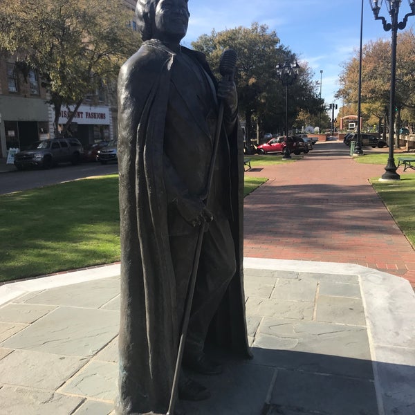 James Brown Statue and Plaza - Outdoor Sculpture in Augusta