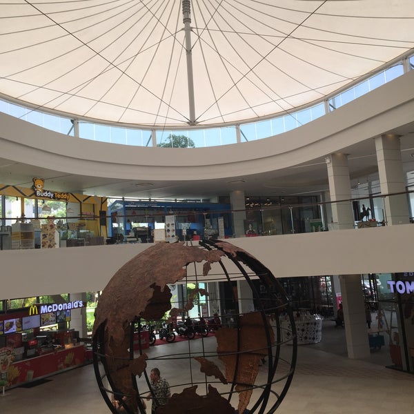 Limelight Avenue - Shopping Mall