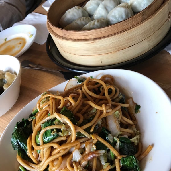 eLoong Dumplings - 4 tips from 149 visitors