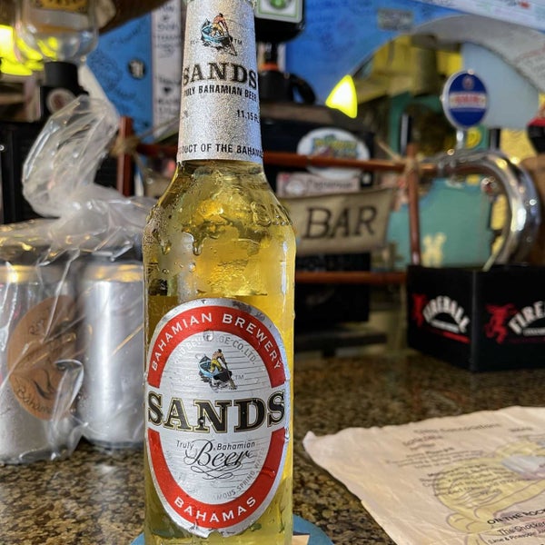 The Bearded Clam - Caribbean Restaurant in Downtown Nassau