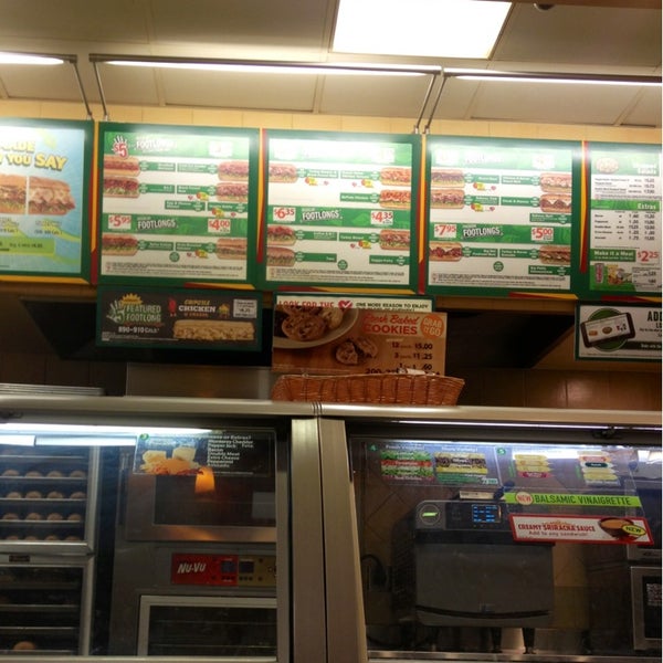 SUBWAY - Sandwich Spot in Commerce