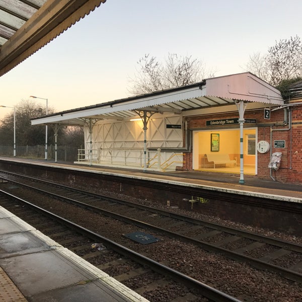 Edenbridge Town Railway Station (EBT) - Rail Station