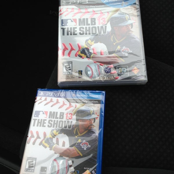 GameStop - Vernon Hills, IL