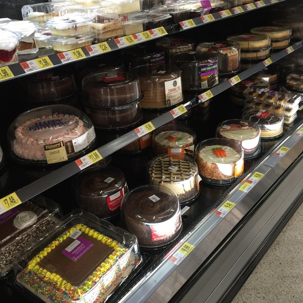 Photos at Walmart Supercenter - Big Box Store in Gurnee