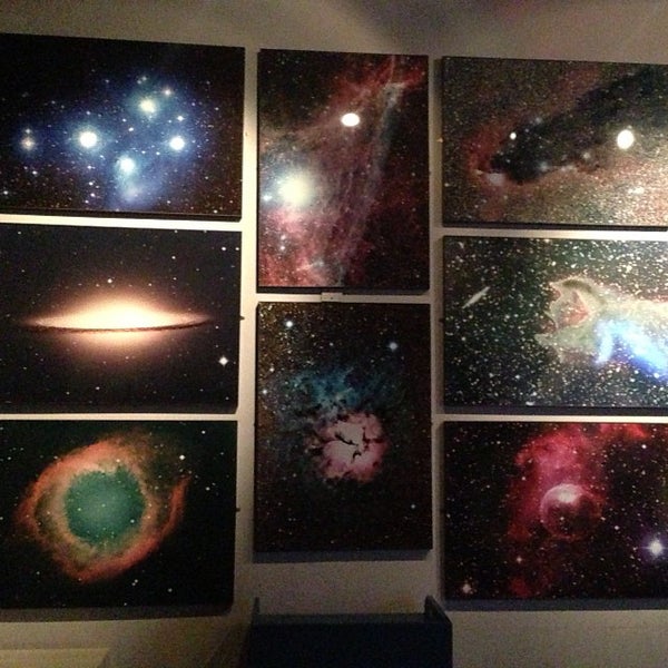 Photos at World Museum Planetarium - Central Liverpool - 4 tips