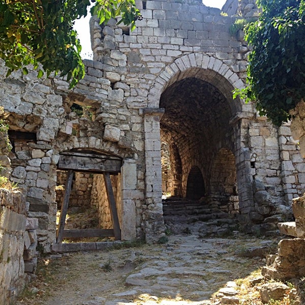 Stari grad Bar | Old Town Bar - Бар, Бар