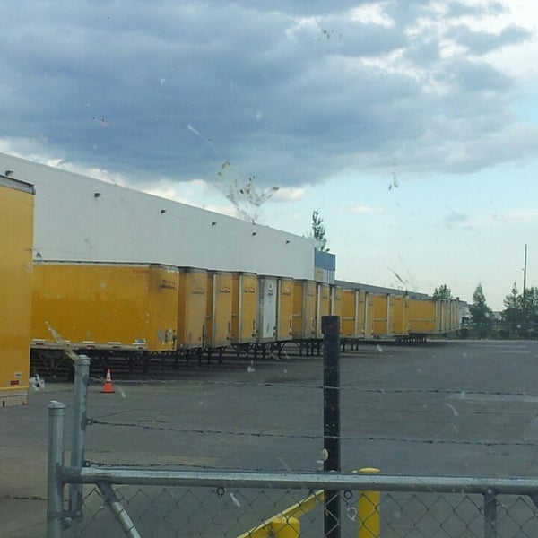 Loomis Express - Structure in Northwest Edmonton