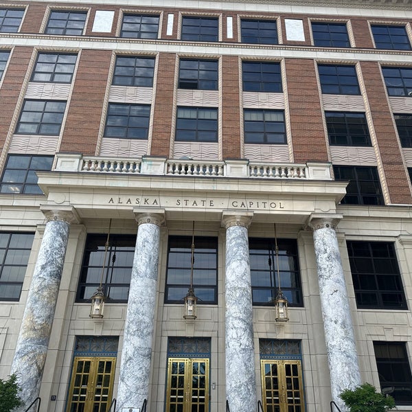 Alaska State Capitol - Downtown Juneau - 3 tips from 596 visitors