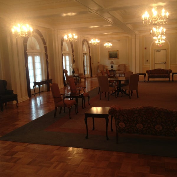 Murray Hall - College Academic Building