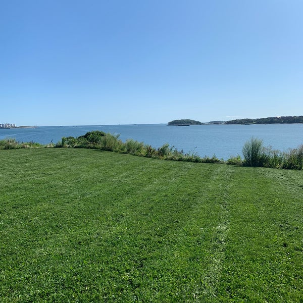 Spectacle Island - 12 tips