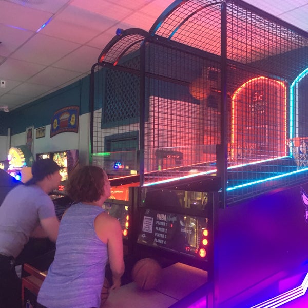 Hi-Tech Arcade - 142 visitors