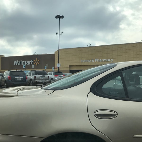 Photos at Walmart Supercenter - Big Box Store in Farmington