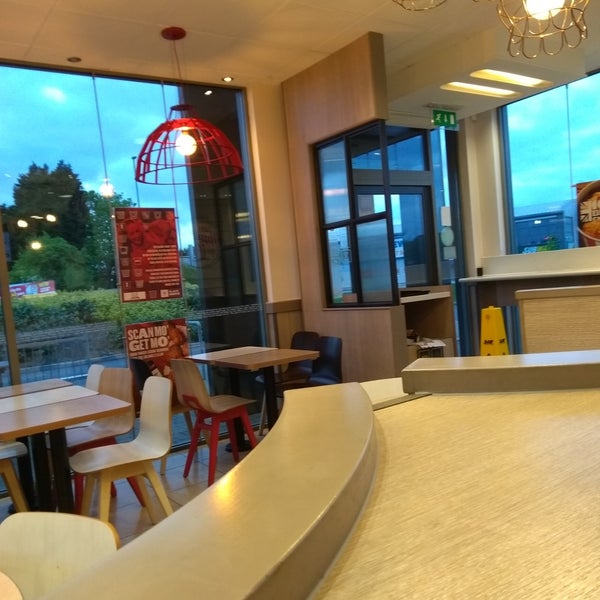KFC - Fast Food Restaurant in Hinckley
