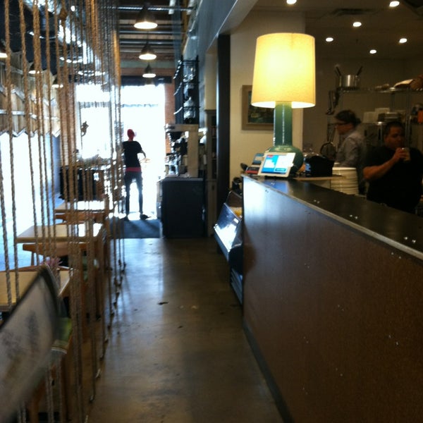 Vovomeena - Breakfast Spot in Phoenix