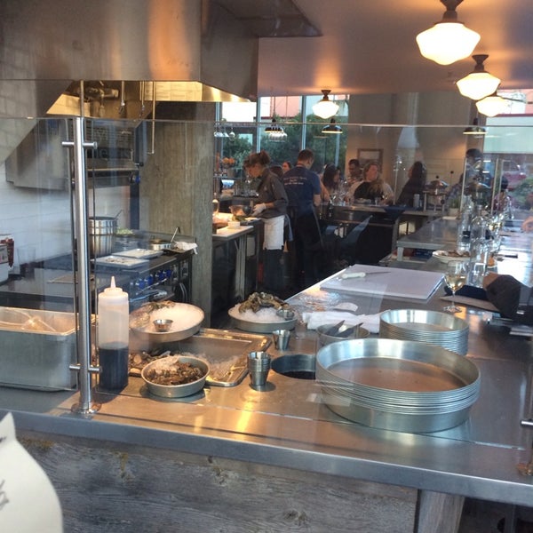 Taylor Shellfish Oyster Bar - Seafood Restaurant in Seattle