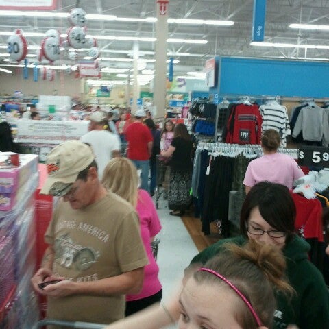 Walmart Supercenter - 1 tip
