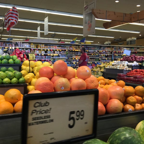 VONS - West Los Angeles - 6571 W 80th St