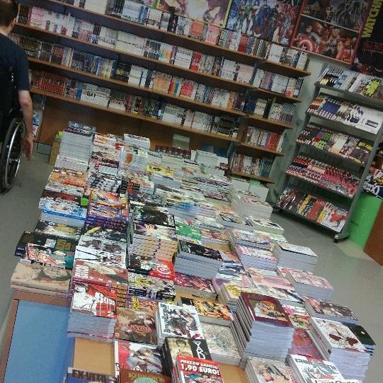 Akiba - Comic Book Store in pavia