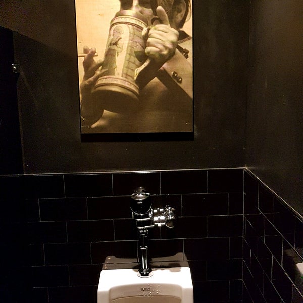 Parliament Pub - West Omaha - 12 tips