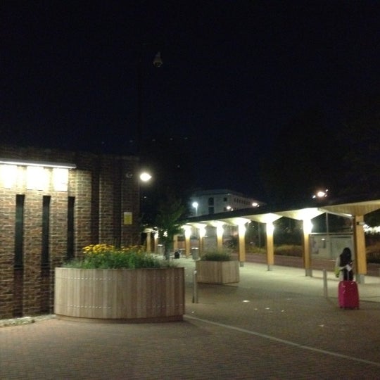 Highfield Interchange : Uni Link & National Express (Now Closed) - Bus ...