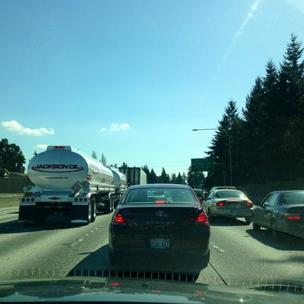 Interstate 5 at Exit 173 - Intersection in Seattle