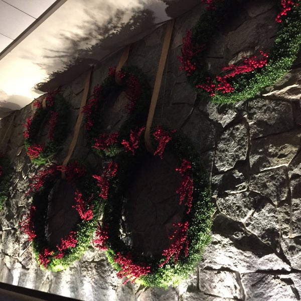 Cypress Lounge - Bellevue, WA