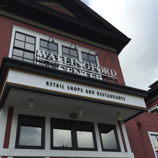 Wallingford Center - Shopping Mall in Wallingford