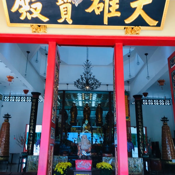 Yuan Meng Shih Temple - Bedok - 631 Upp East Coast Rd.