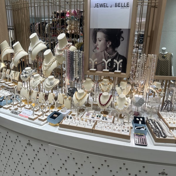 Isetan Scotts - Orchard Road - Shaw House