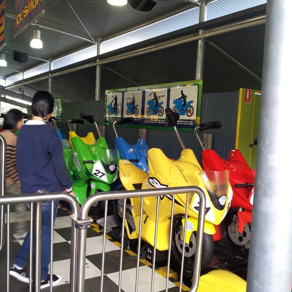 Mick Doohan's Motocoaster - 6 tips