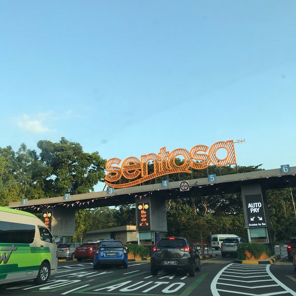 Sentosa Entrance Gantry