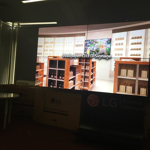 LG Electronics - Office in Las Condes