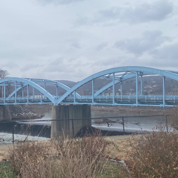 Potomac River Blue Bridge - Bridge in Cumberland