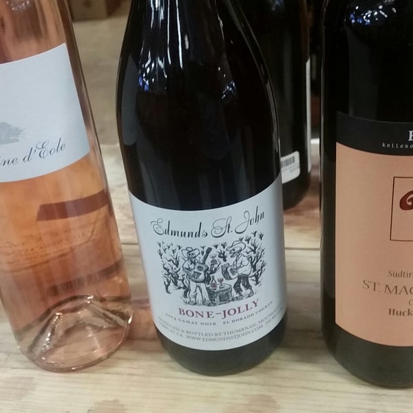 Farmstead Cheeses & Wines - Wine Store in Alameda