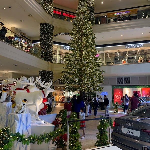 Rockwell Center - Poblacion - 32 tips from 5713 visitors