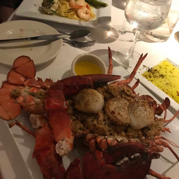 Hurricane Restaurant - Kennebunkport, ME