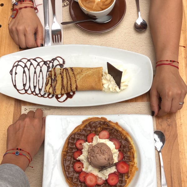 Café y Crepes (Café de la Montaña) - French Restaurant in Bogotá