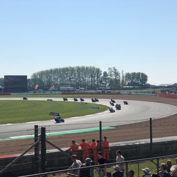 Photos at Luffield Grandstand - 8 tips