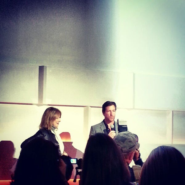 Haute Durvo - Arts and Entertainment in Roslyn