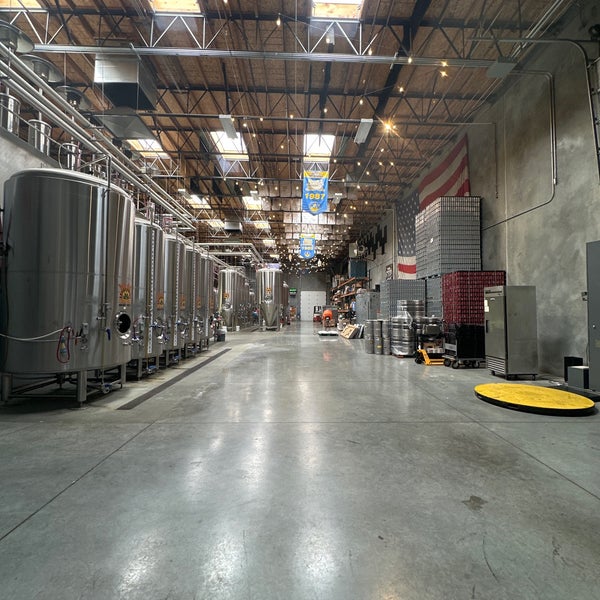Lengthwise Brewing Company - Brewery in Bakersfield