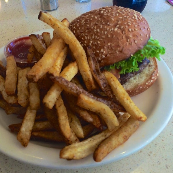 Daily Cafe - OHSU - Café