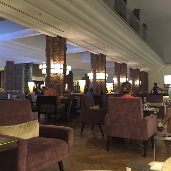 Cascade Lounge at Loews Ventana Canyon - American Restaurant in Tucson