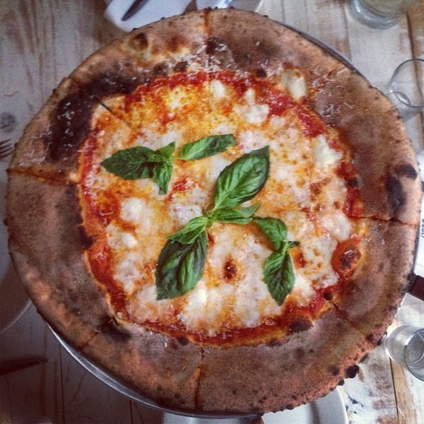 Lucali - Pizza Places in Miami Beach